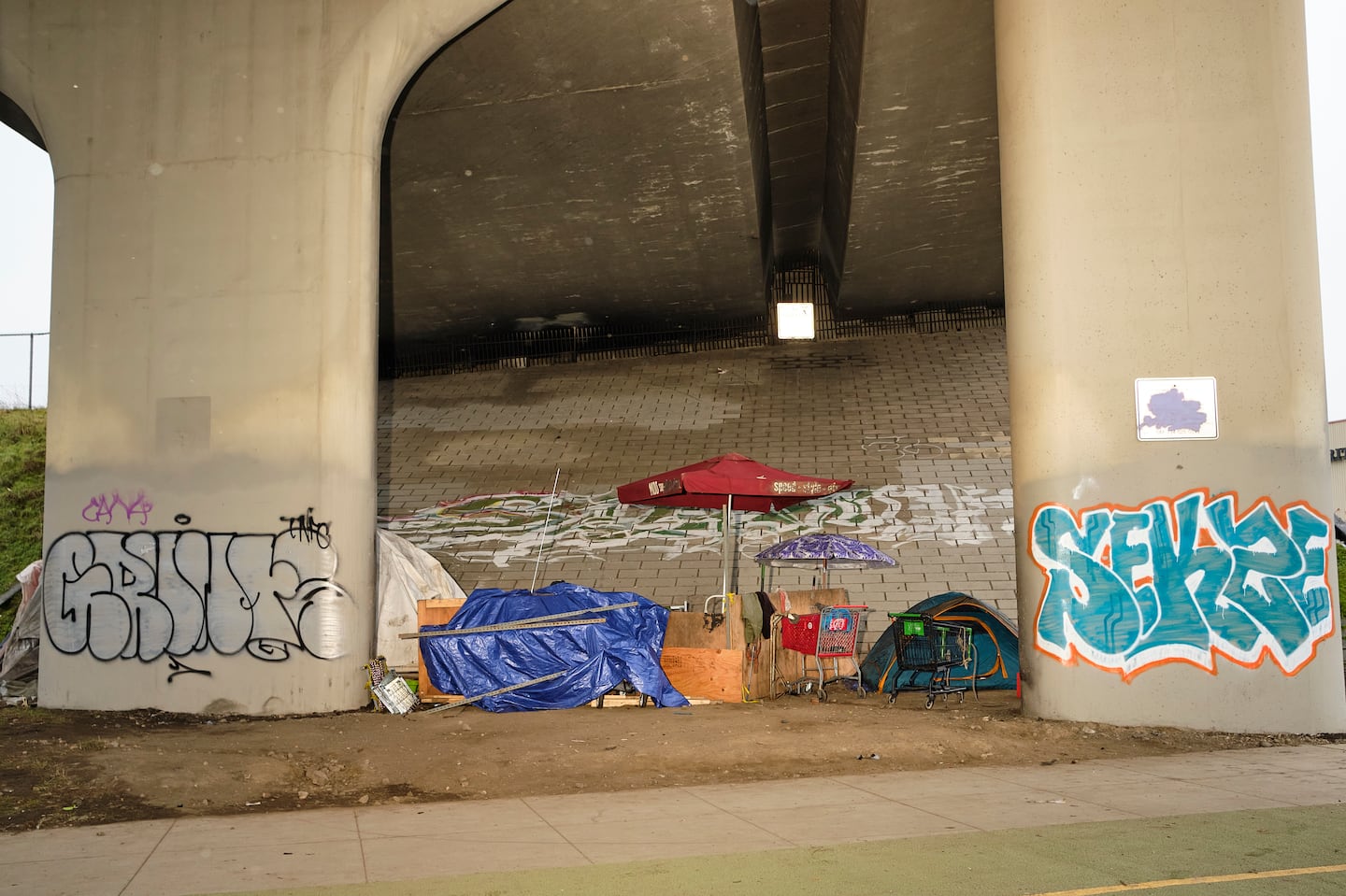Why Local Leaders Can’t Seem to Clean the Graffiti Off Portland