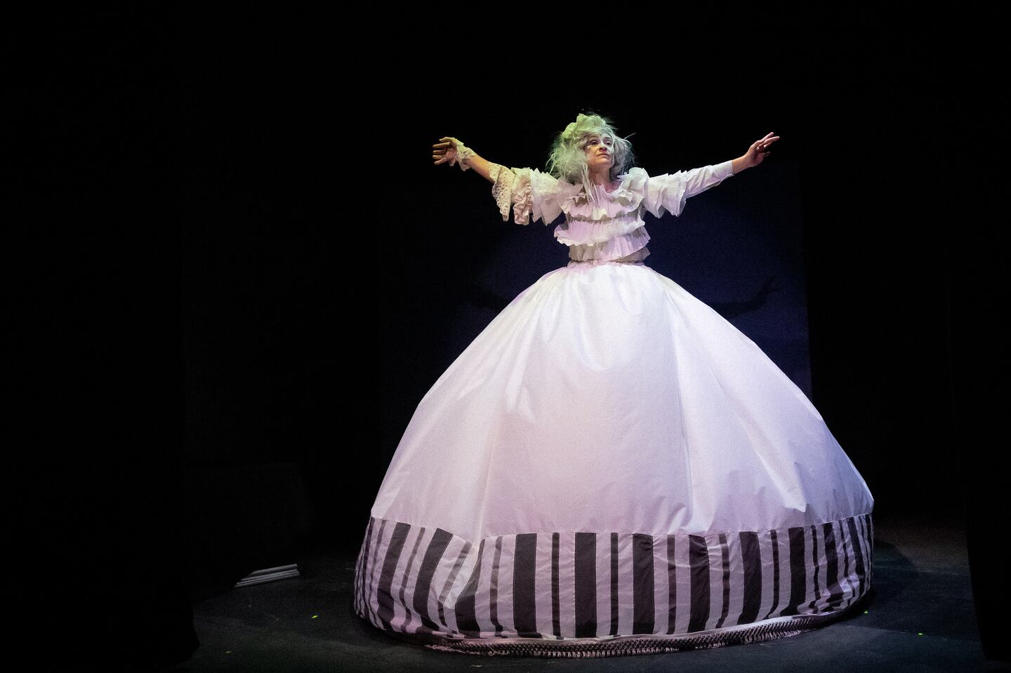 PETE’S “Cardiac Organ: A Goth Cabaret” Is a Musical Meditation on Death