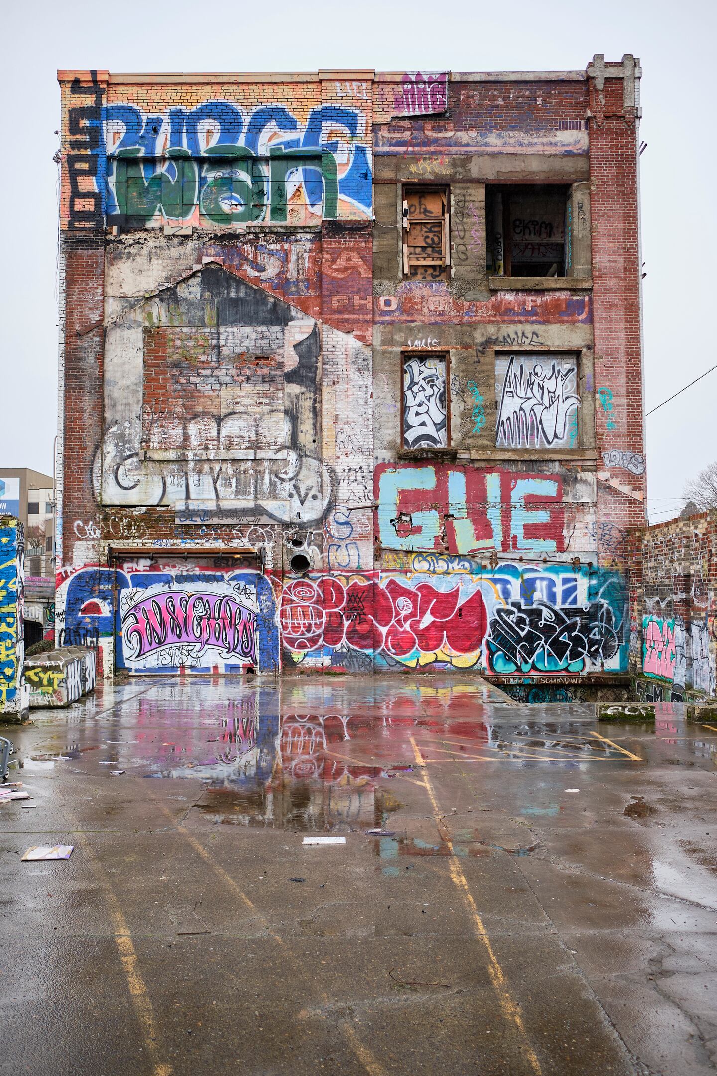 Why Local Leaders Can’t Seem to Clean the Graffiti Off Portland